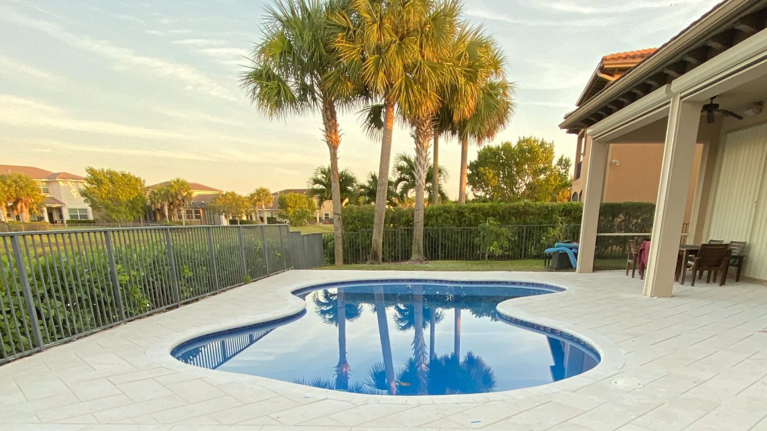 What are the benefits of a pool remodel? - Master Touch Pools